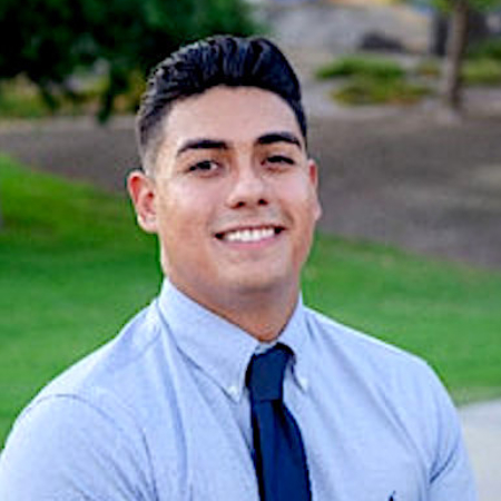 New Scholarship Offers Support to Emerging Latino Leaders